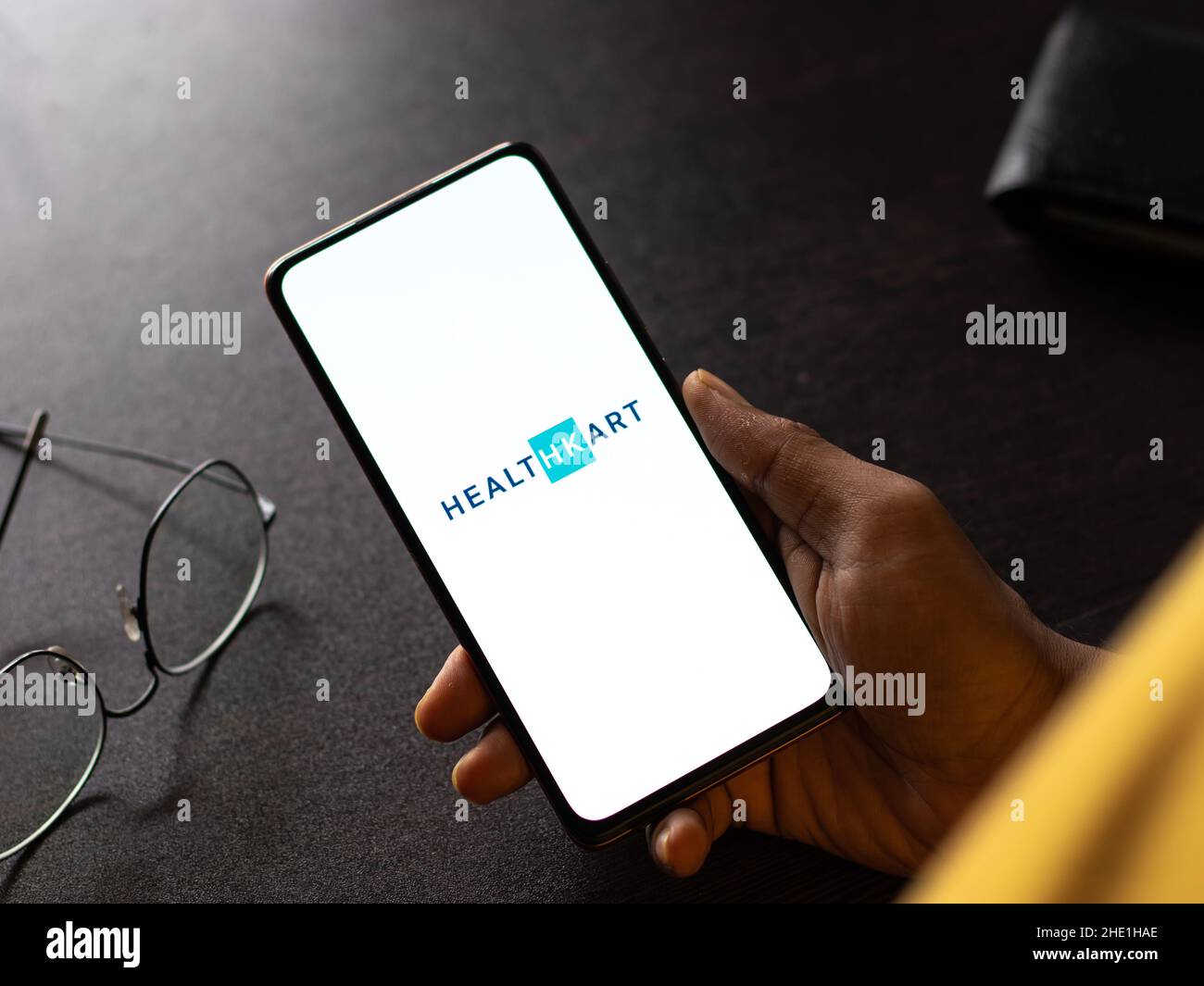 West Bangal, India - January 7, 2022 : HealthKart logo on phone screen ...