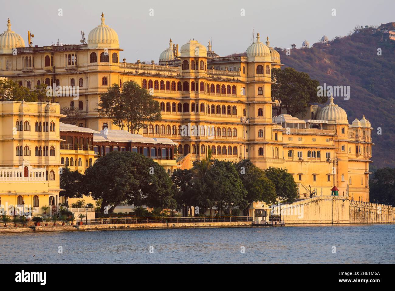 Udaipur city palace river hi-res stock photography and images - Alamy