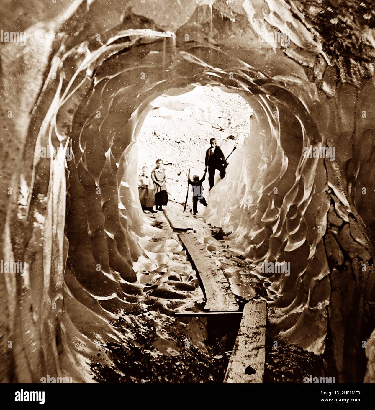 Victorian ice hi-res stock photography and images - Alamy