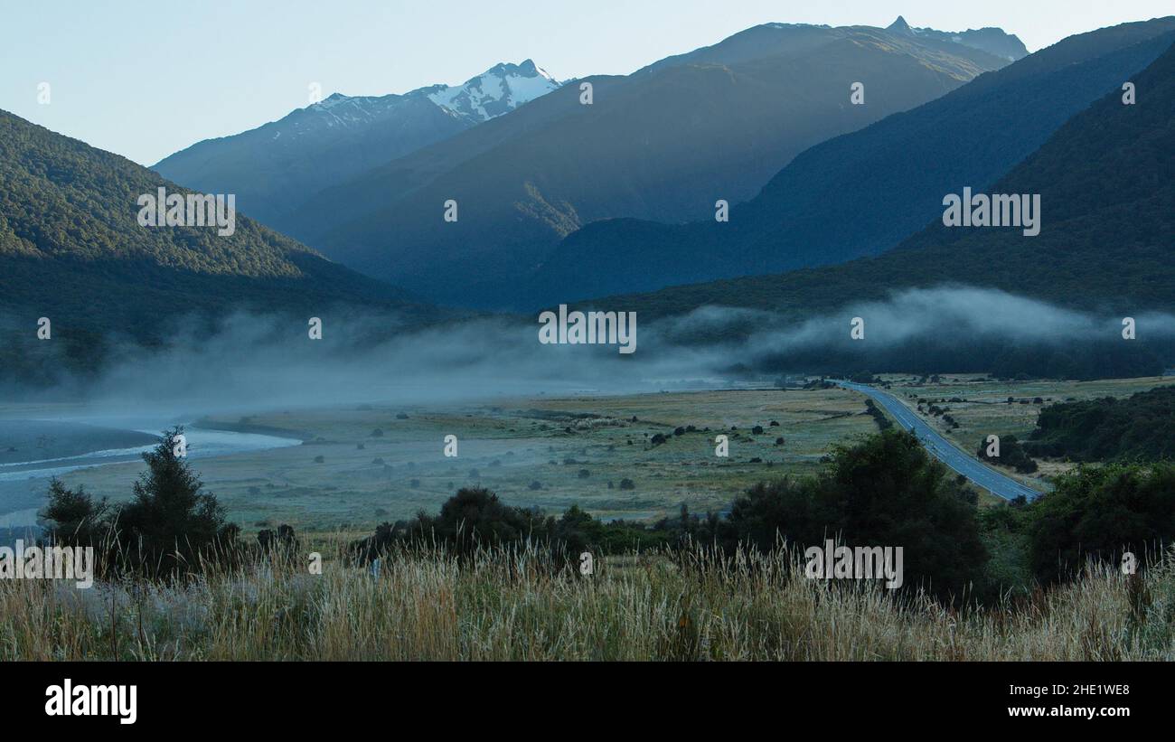 Sunrise in Cameron Flat Campsite in Otago on South Island of New ...