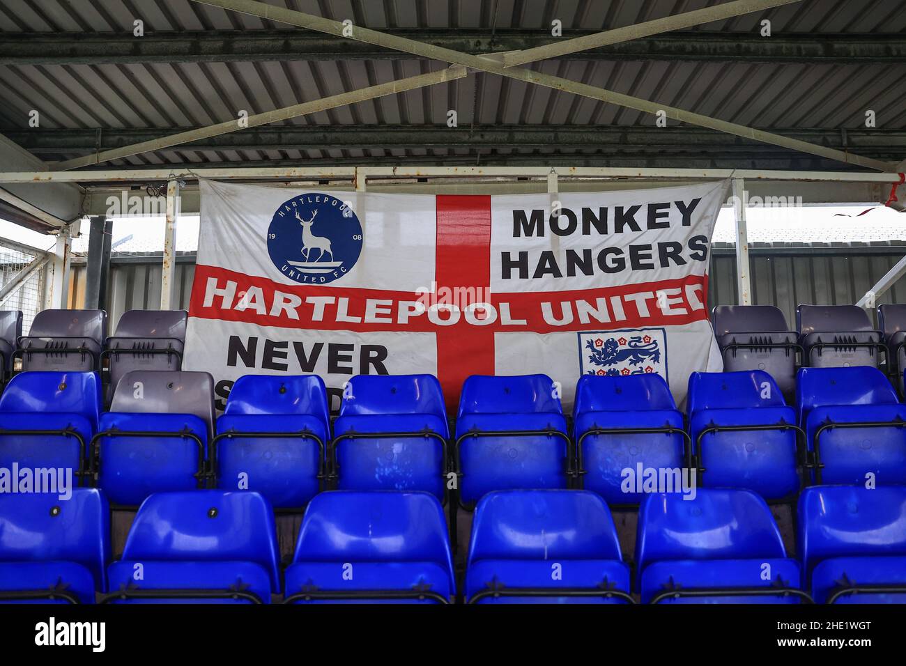 Monkey hangers hi-res stock photography and images - Alamy