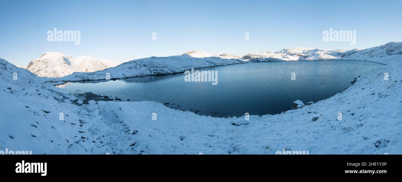 Sprinkling tarn winter hi-res stock photography and images - Alamy