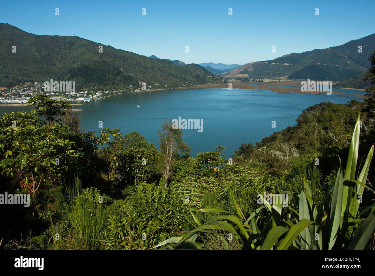 Queen charlotte drive hi-res stock photography and images - Alamy