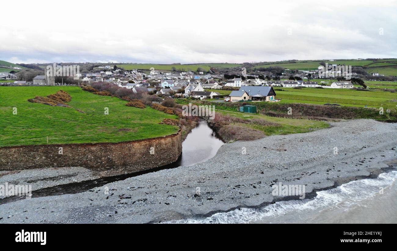 Llanon beach hi-res stock photography and images - Alamy