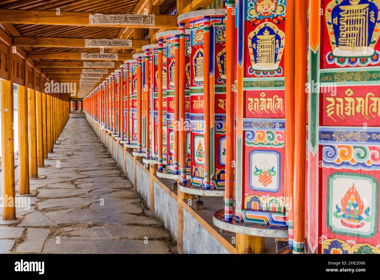 Labrang monastery prayer wheels hi-res stock photography and images - Alamy