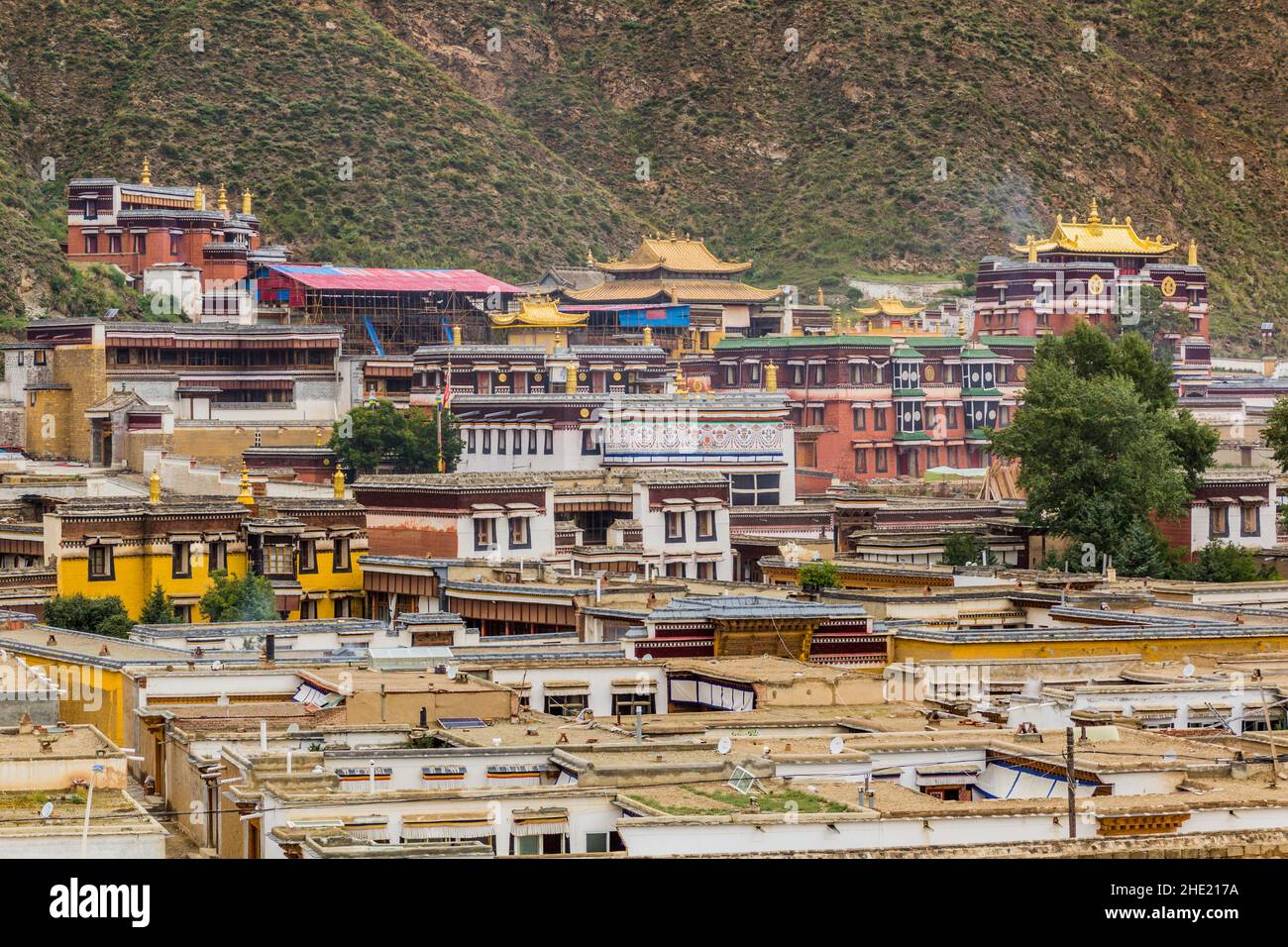 Labrang province hi-res stock photography and images - Alamy