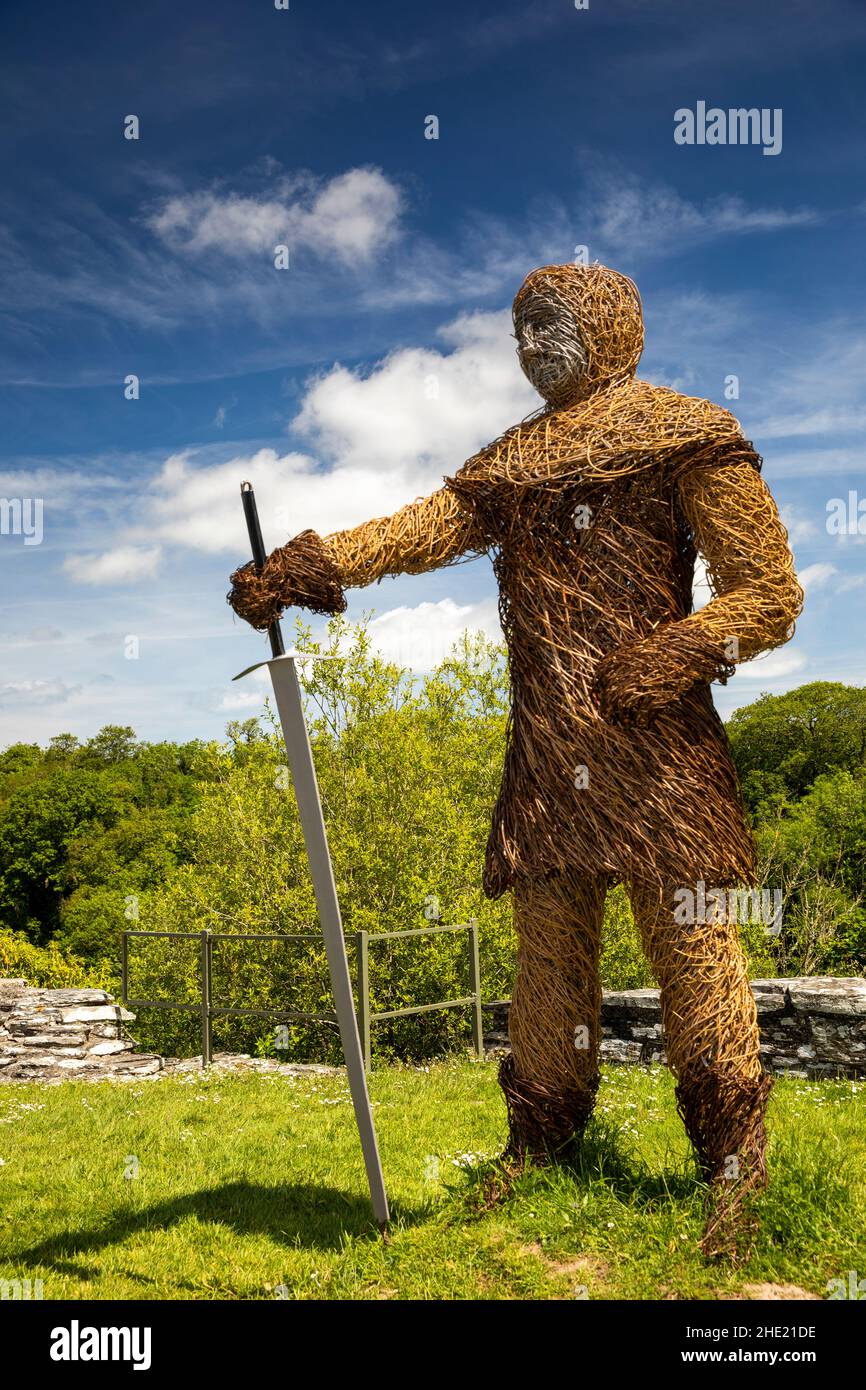 UK, Wales, Pembrokeshire, Cilgerran, Castle, wicker sculpture of knight ...
