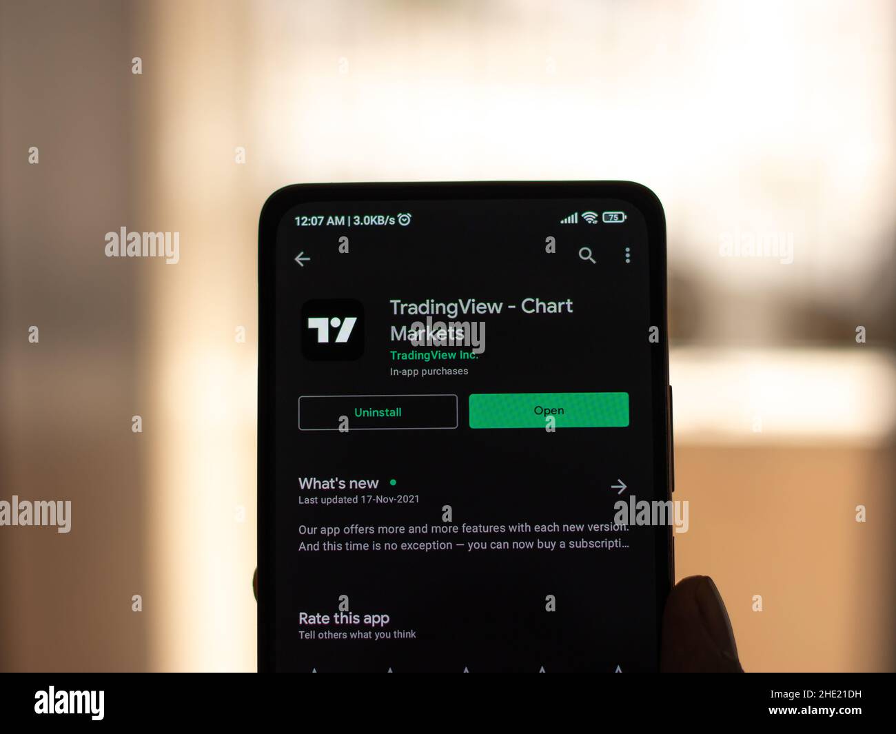 Tradingview logo hi-res stock photography and images - Alamy