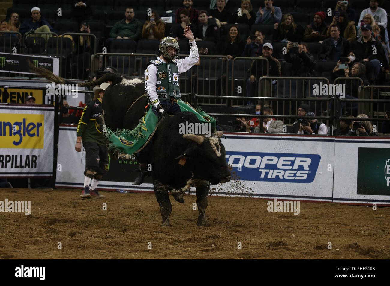 Bull Rider Cooper Davis Competes at 2022 PBR Unleash The Beast Event ...