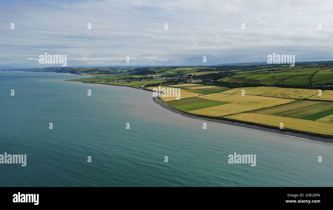 Welsh coast village hi-res stock photography and images - Alamy