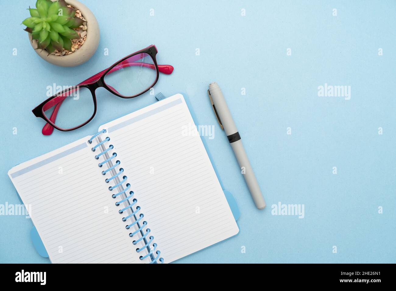 Flashy School Office Supplies, Bright Teaching Learning Collections ...