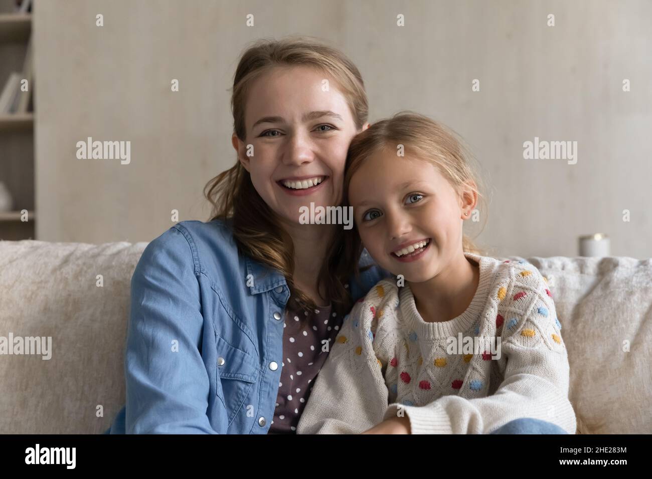 Portrait of smiling bonding two generations family Stock Photo - Alamy