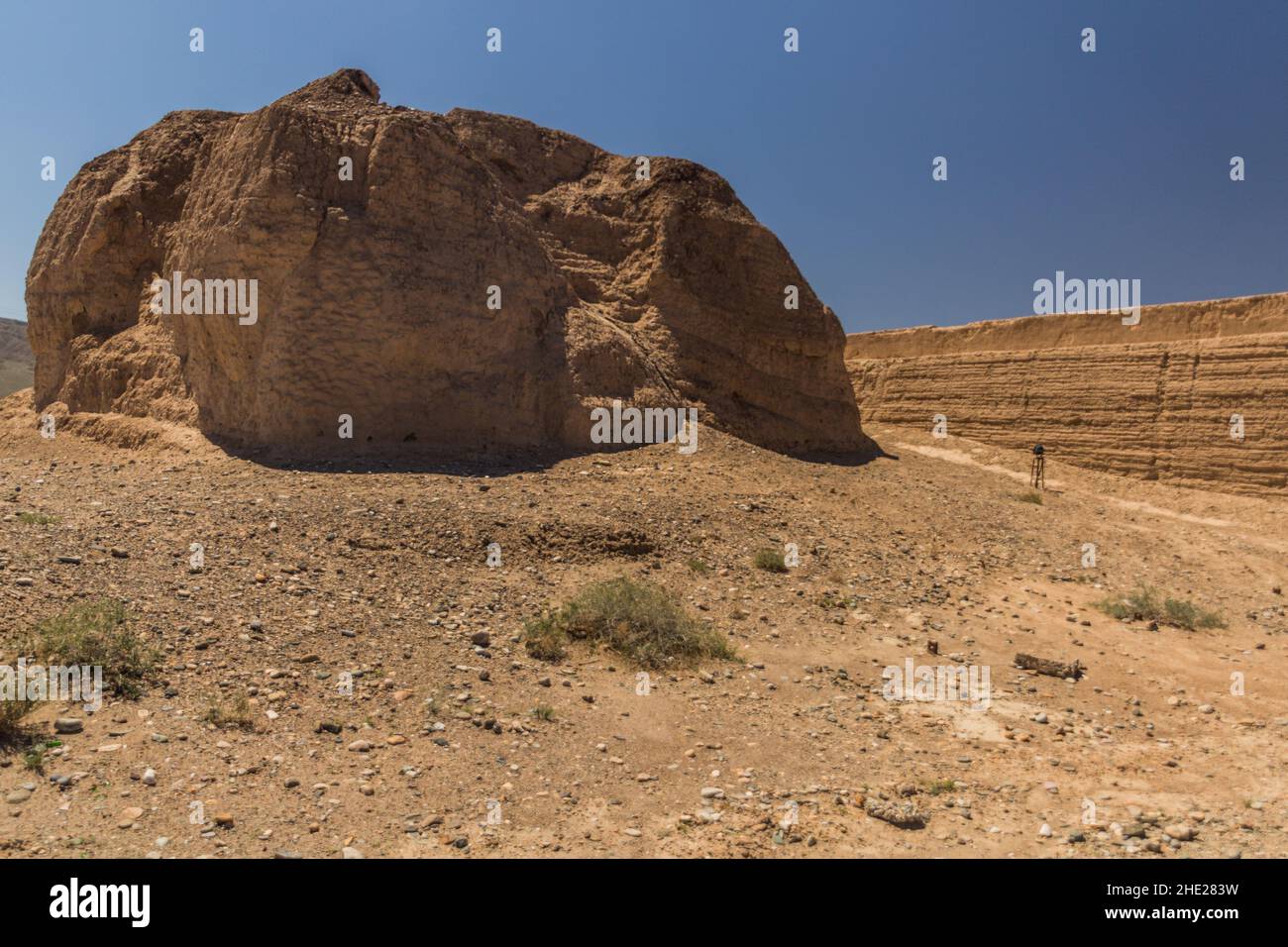 First Beacon Taolai River Beacon Tower of the Great Wall near Jiayuguan ...