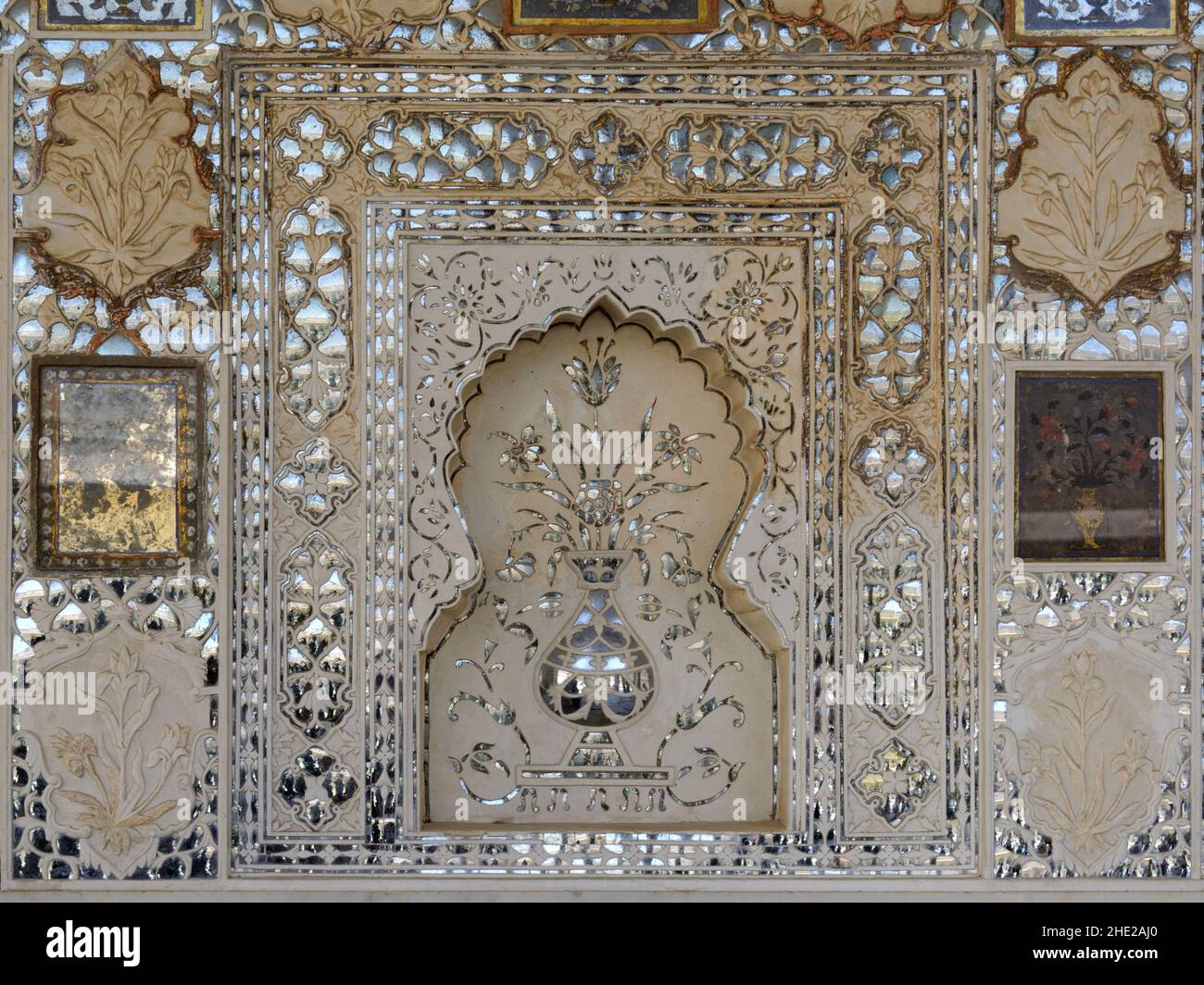 Sheesh mahal amber fort jaipur india hi-res stock photography and ...