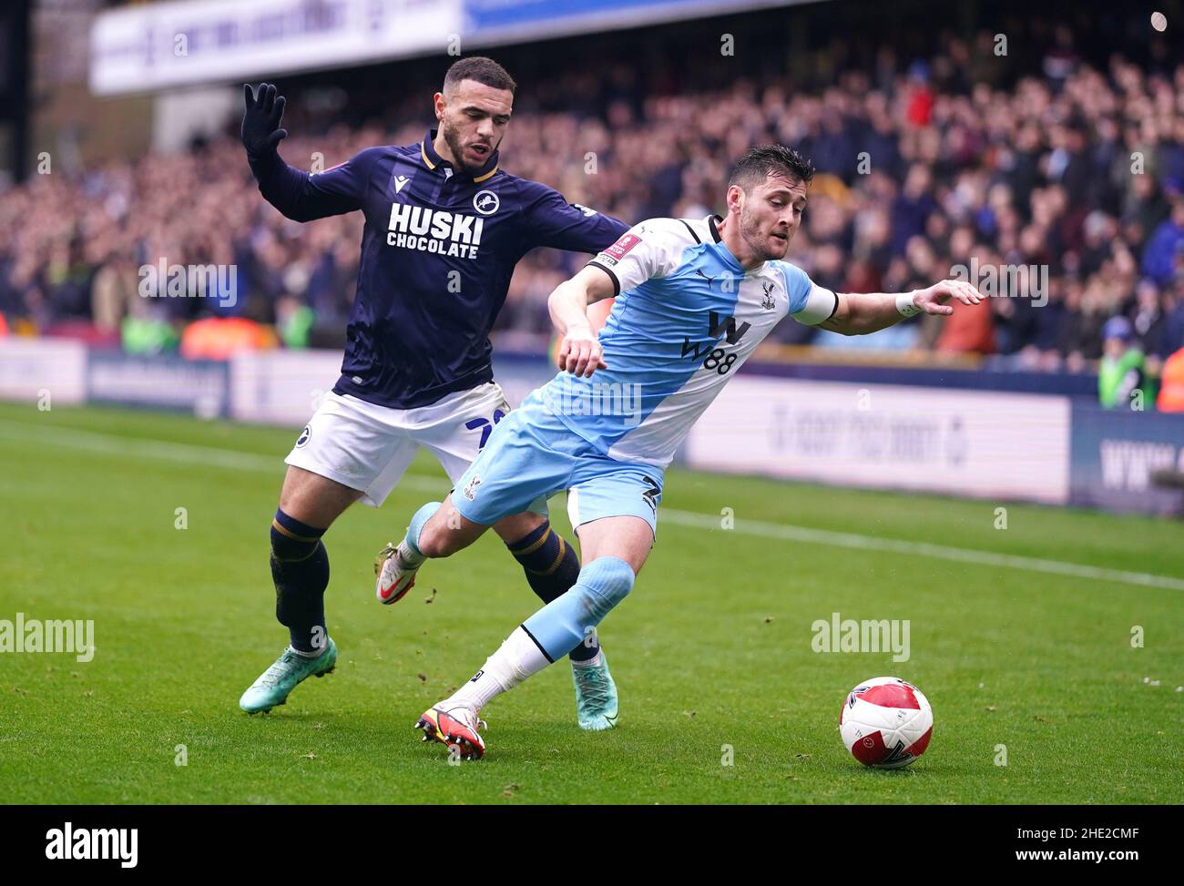 Millwall v crystal palace hi-res stock photography and images - Alamy