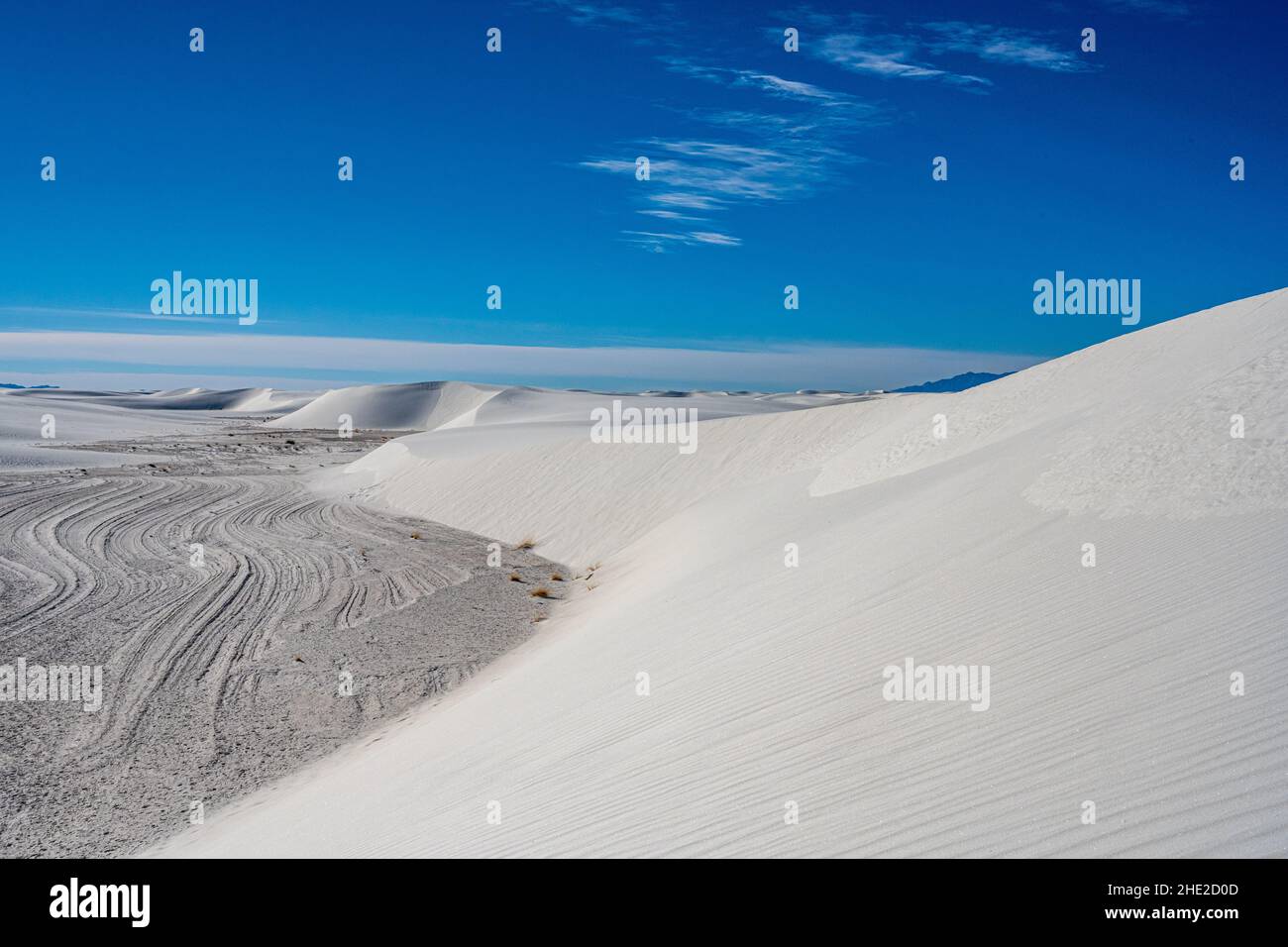 Sand dune base and mountains hi-res stock photography and images - Alamy