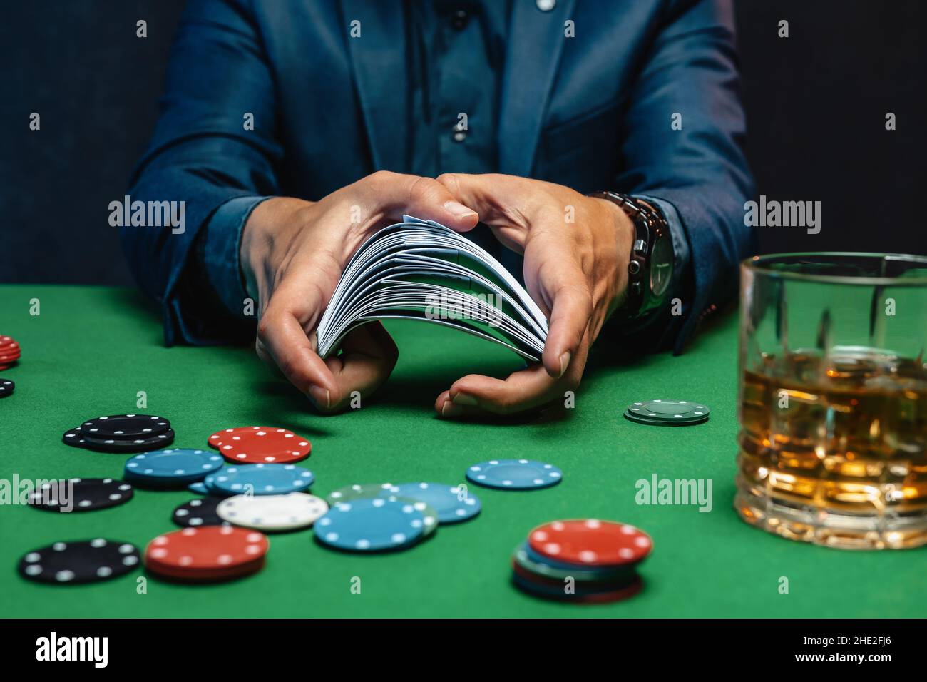 Group of wealthy rich man hi-res stock photography and images - Alamy