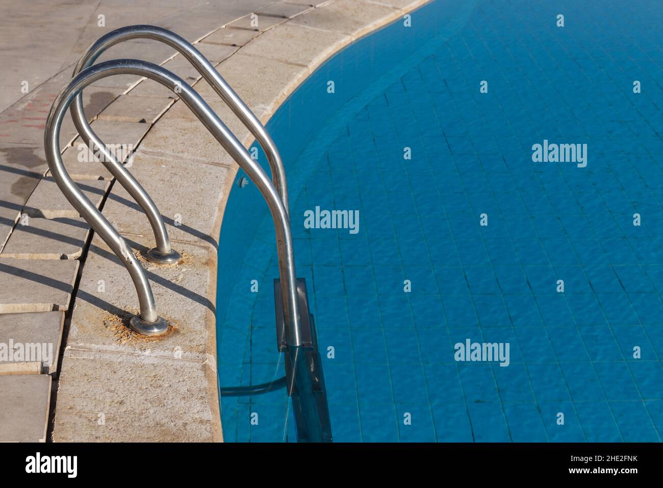 Stairs of swimming pool hi-res stock photography and images - Alamy