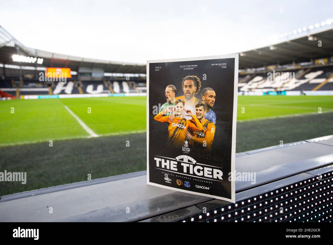 Todays match programme hi-res stock photography and images - Alamy