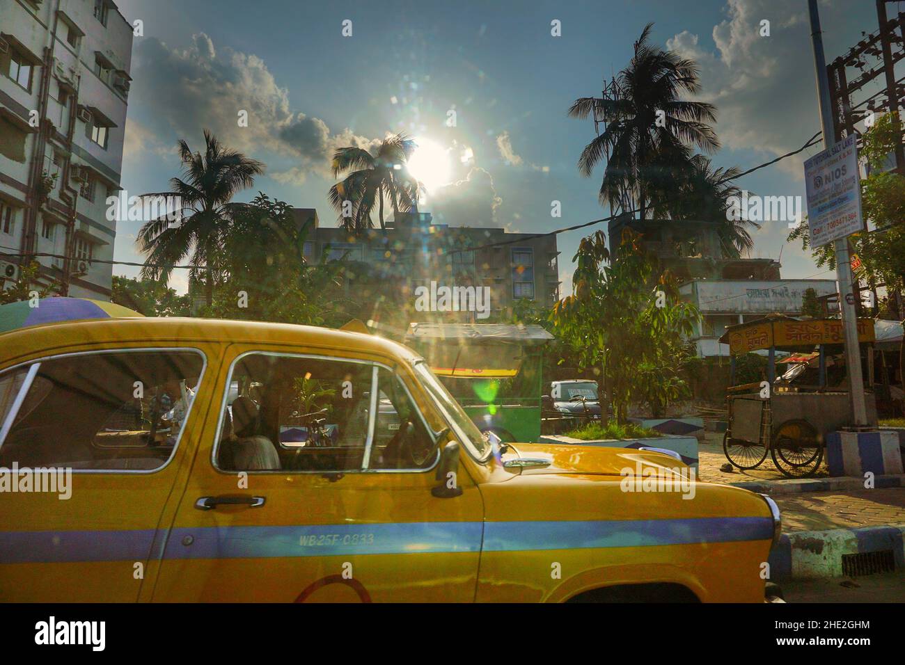 Kolkata, West Bengal, India - 20th July 2019 : Kolkata cityscape ...