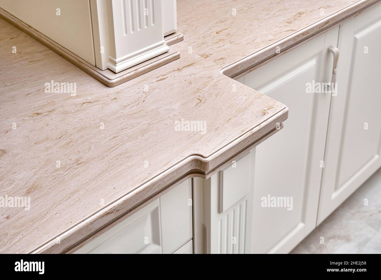 Solid surface countertop hi-res stock photography and images - Alamy