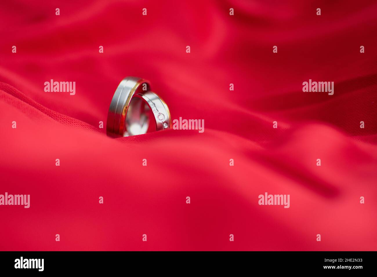 Celebration rings hi-res stock photography and images - Alamy