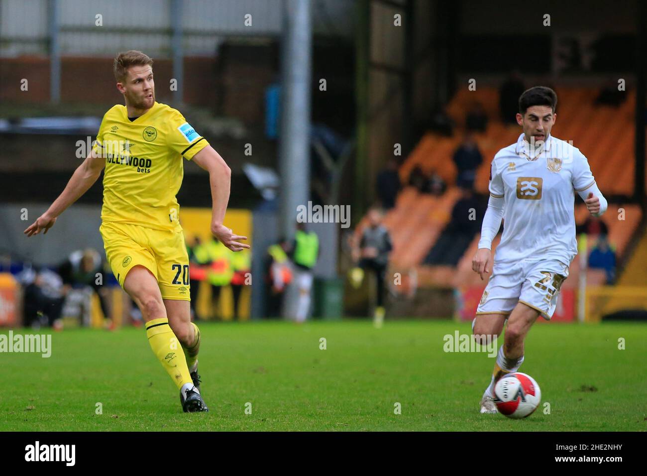 Ajer brentford hi-res stock photography and images - Alamy