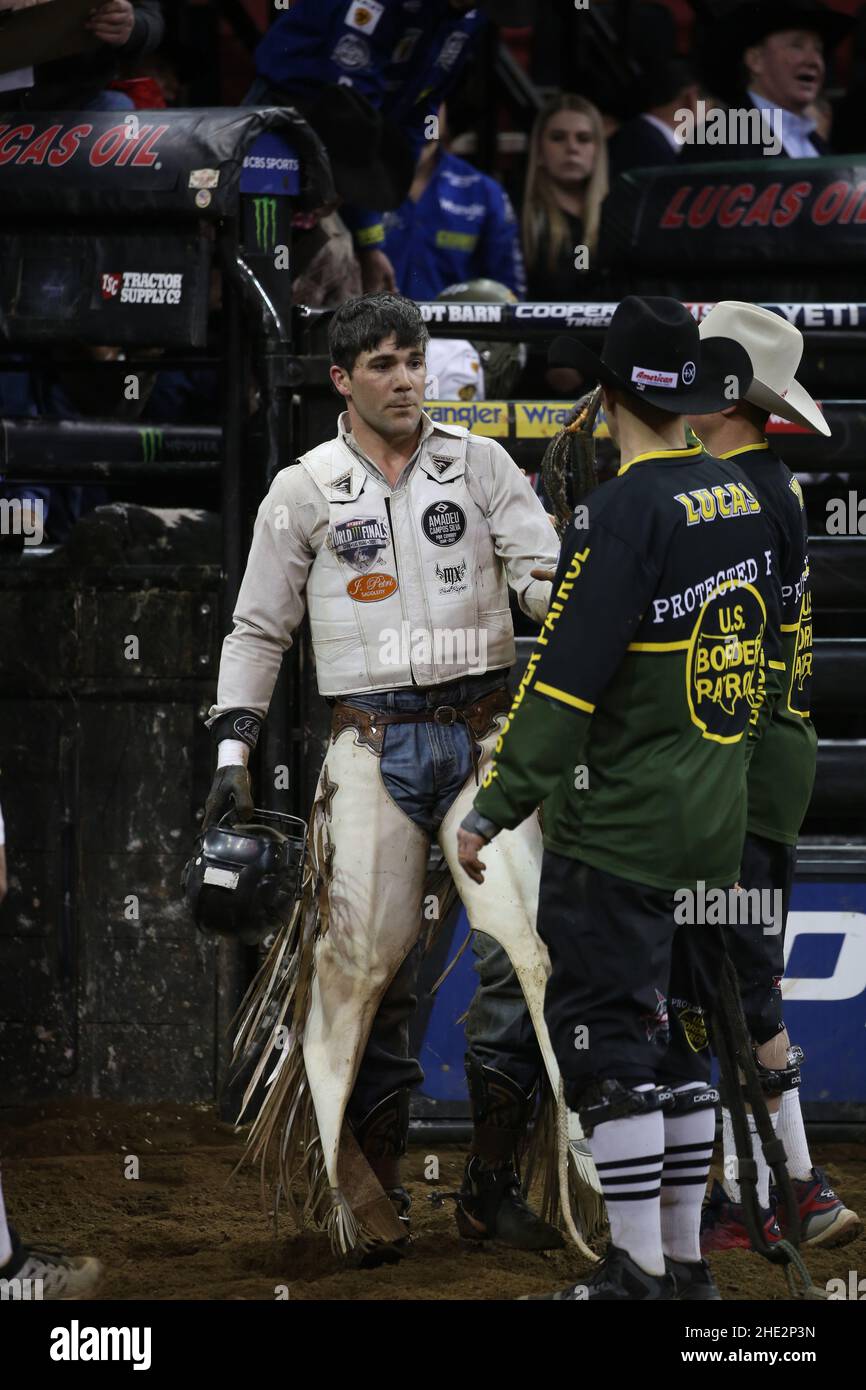 Bull Rider Eli Vastbinder Competes at 2022 PBR Unleash The Beast Event ...