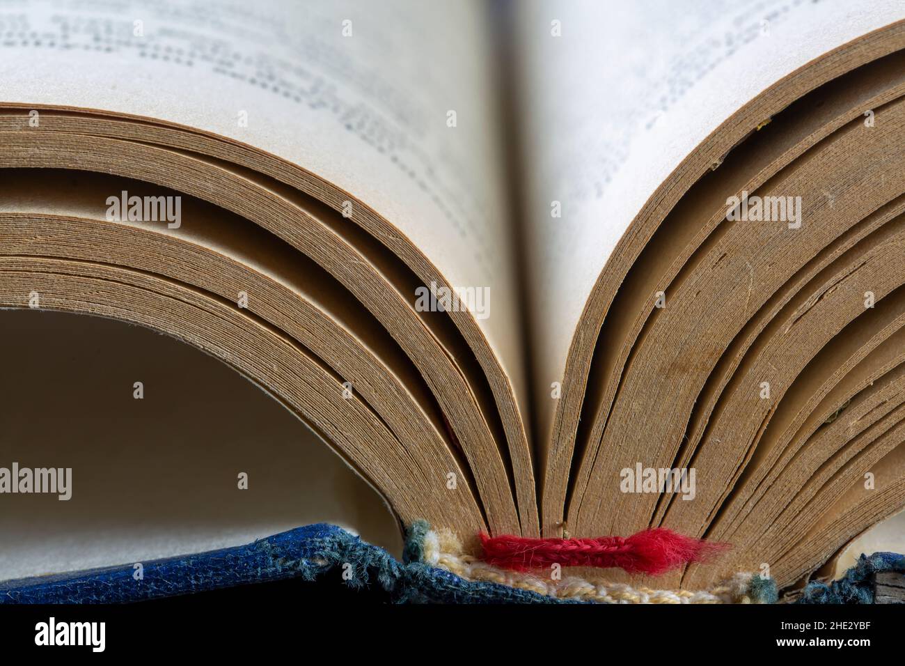 Old book page hi-res stock photography and images - Alamy