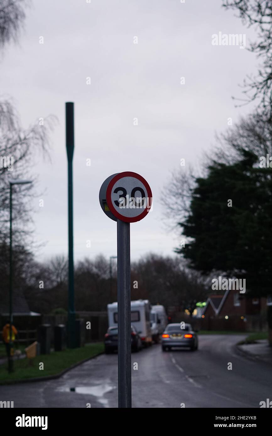 30 Mph Sign High Resolution Stock Photography and Images - Alamy