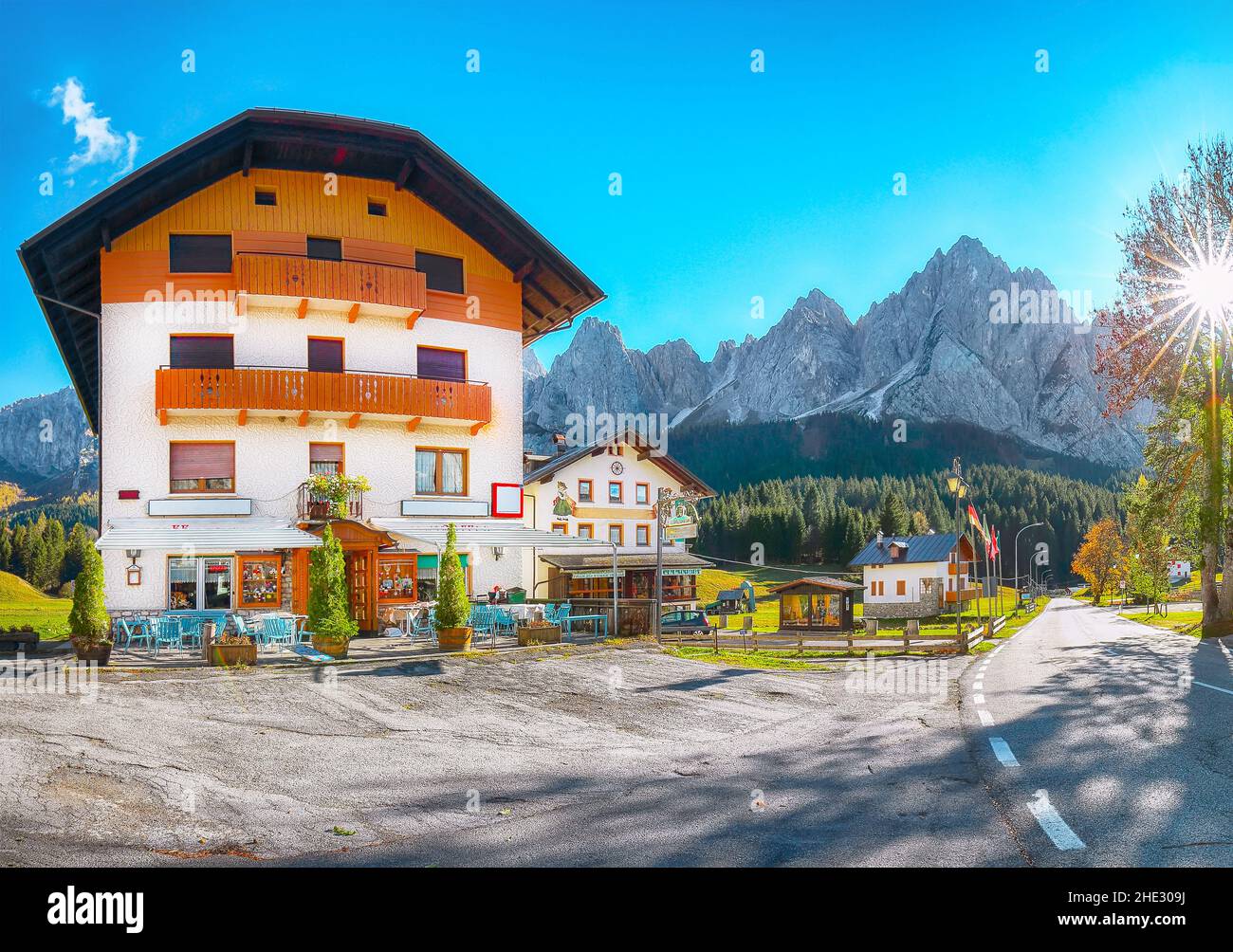 Marvelous autumn scene of magnificent Sappada village in Dolomites ...