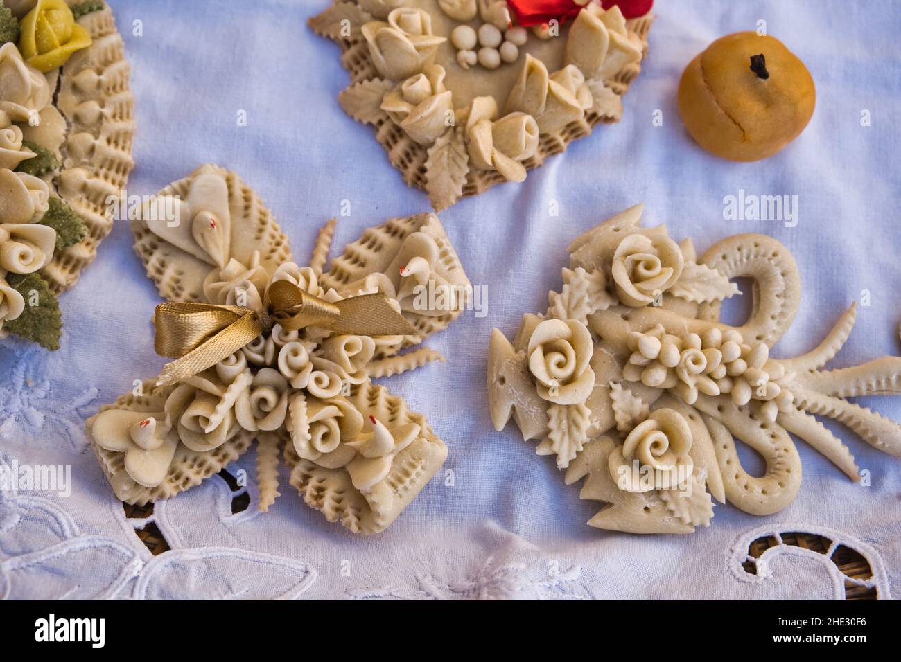 Bread sculpture hi-res stock photography and images - Alamy