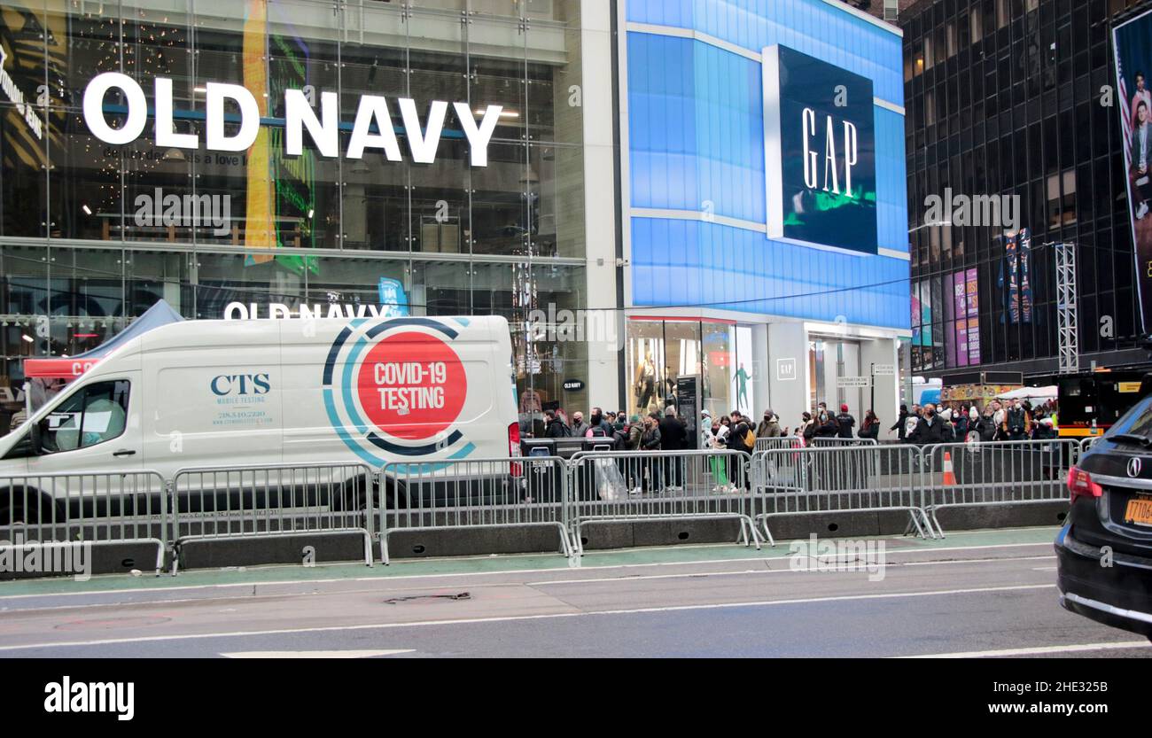 New York - NY - 20211230 Covid-19 Pop-Up Test Center in New York ...