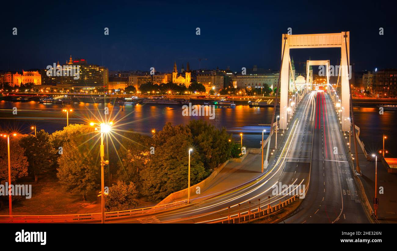 Explore night hi-res stock photography and images - Alamy