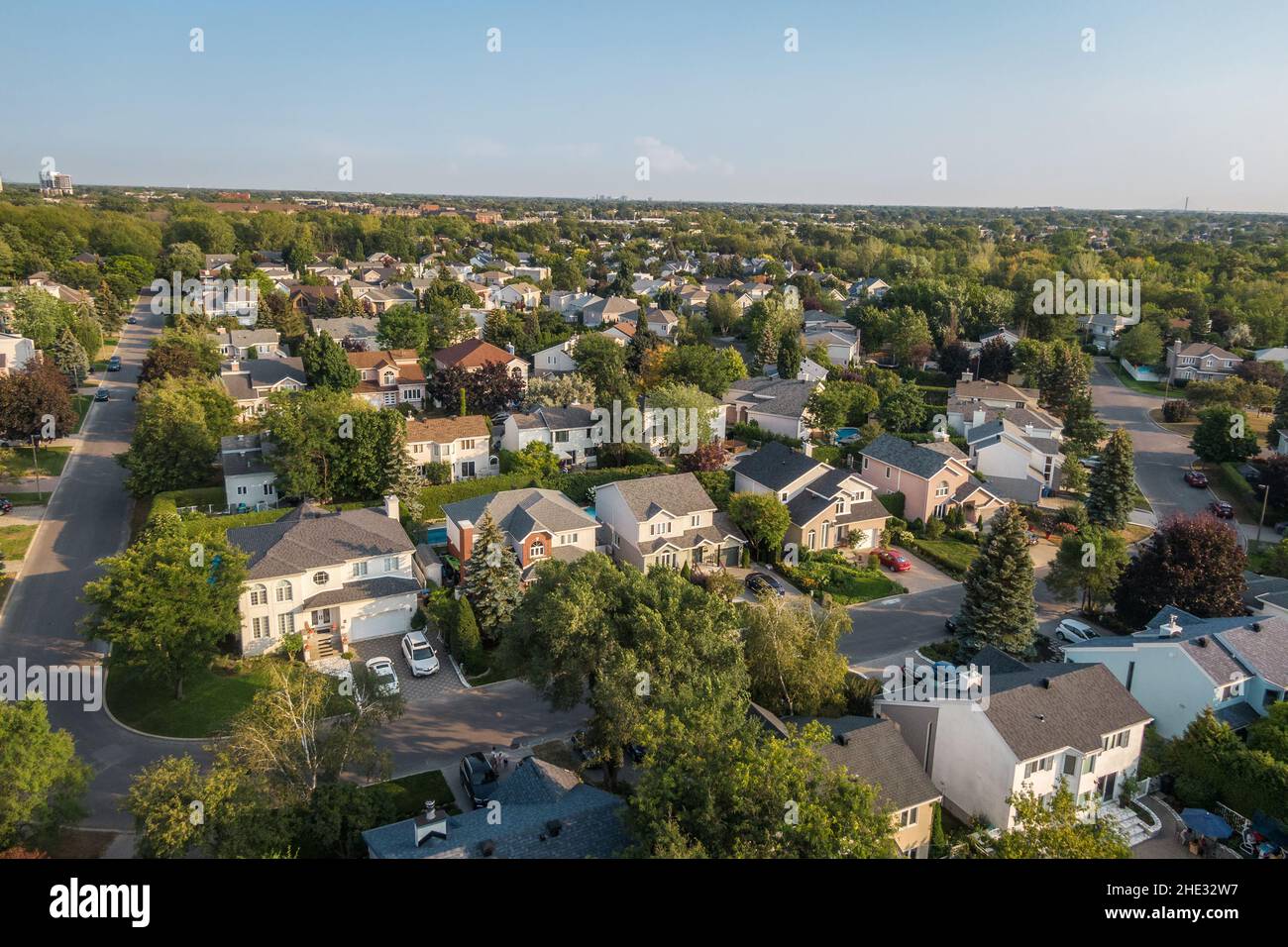 Housing montreal hi-res stock photography and images - Alamy