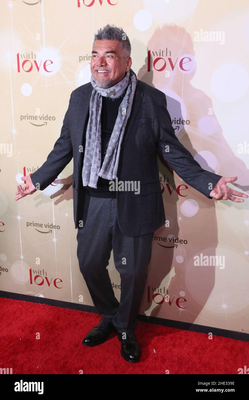 Los Angeles - CA - 20211209 The cast and other celebrities arrive for ...