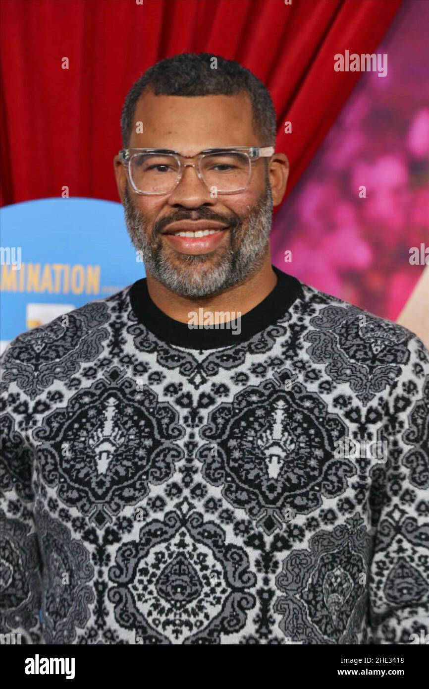 Los Angeles - CA - 20211212 The cast and other celebrities arrive for ...