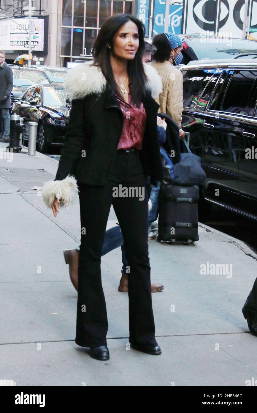 New York - NY - 20211213-Padma Lakshmi and Denzel Washington at Good ...