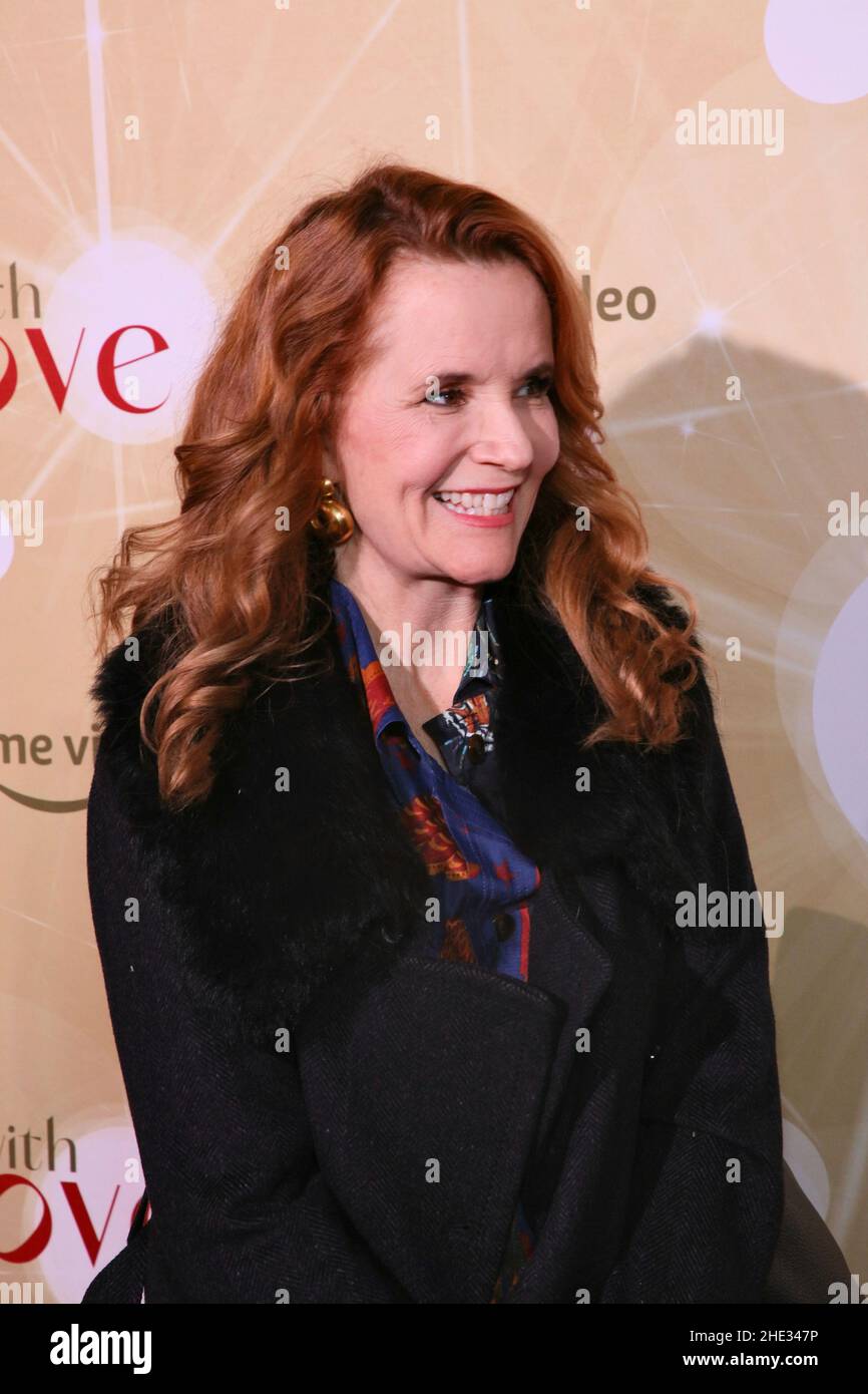 Los Angeles - CA - 20211209 The cast and other celebrities arrive for ...