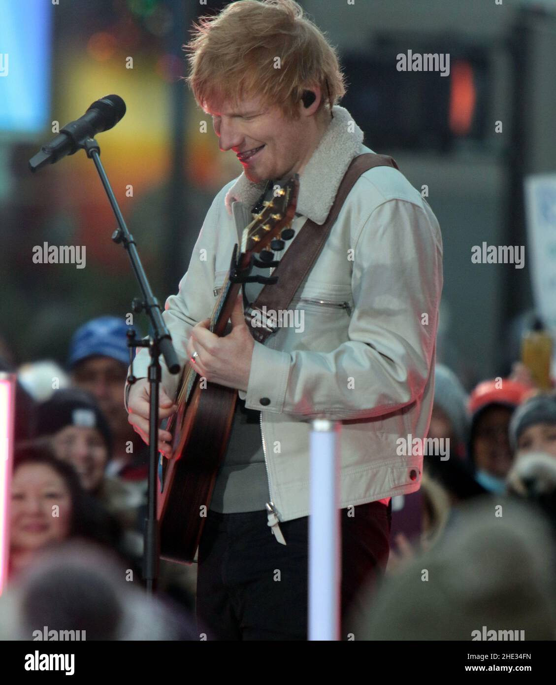 New York - NY - 20211209 Ed Sheeran performs on stage at the Citi ...