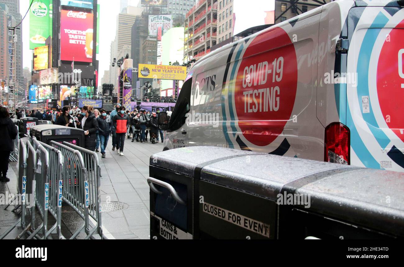 New York - NY - 20211230 Covid-19 Pop-Up Test Center in New York ...