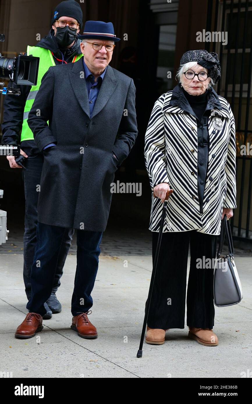 Shirley Maclaine 2022