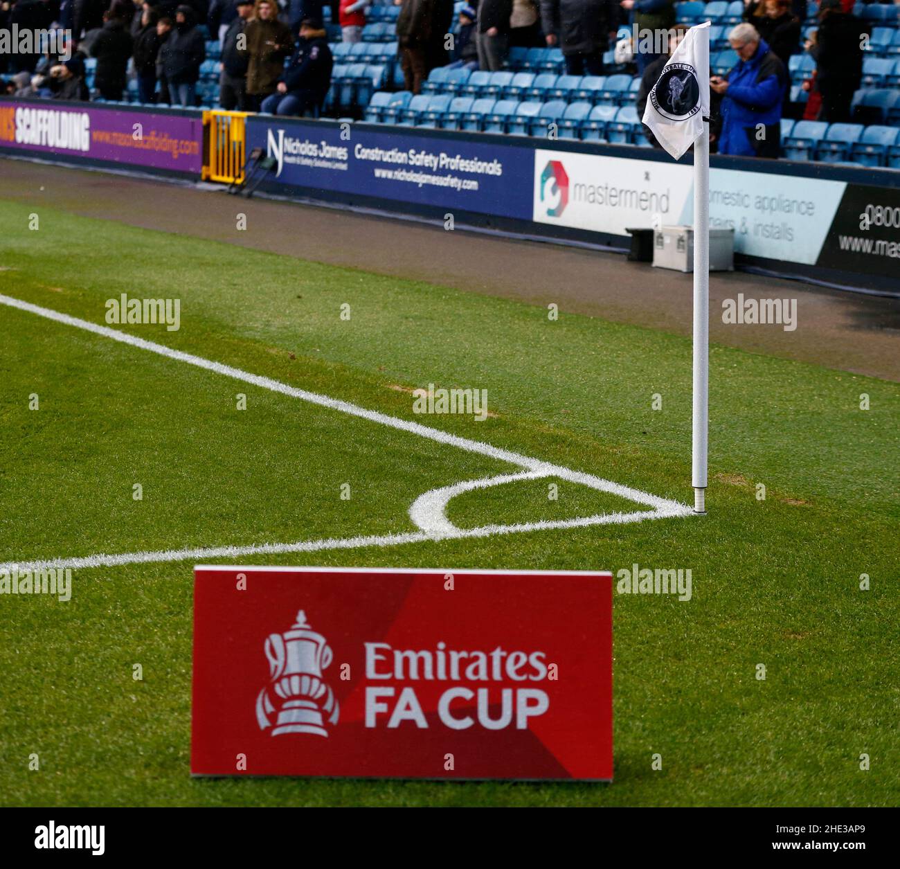 Millwall corner flag hi-res stock photography and images - Alamy