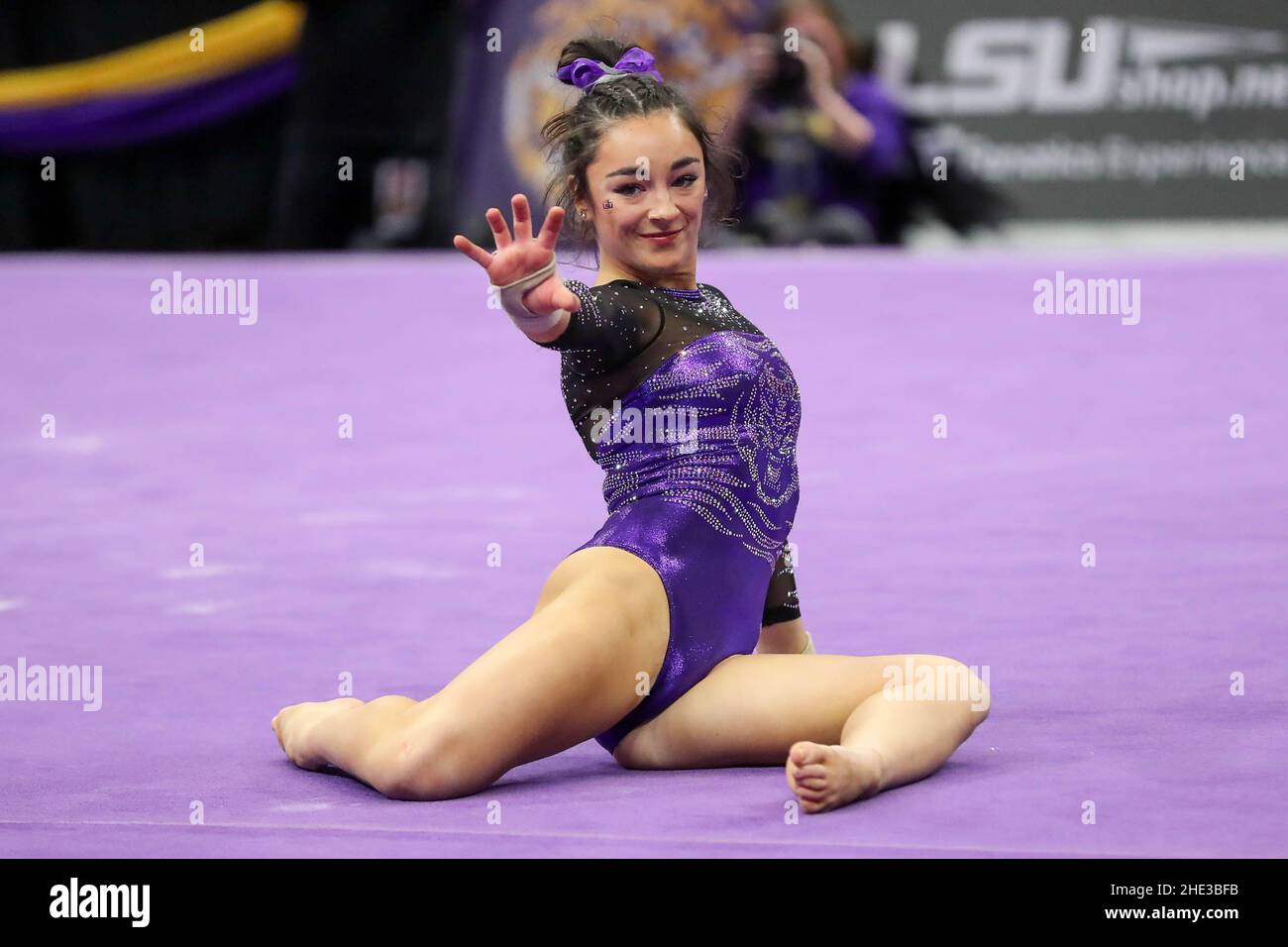 LSU's Elena Arenas poses at the end of her floor routine during NCAA ...