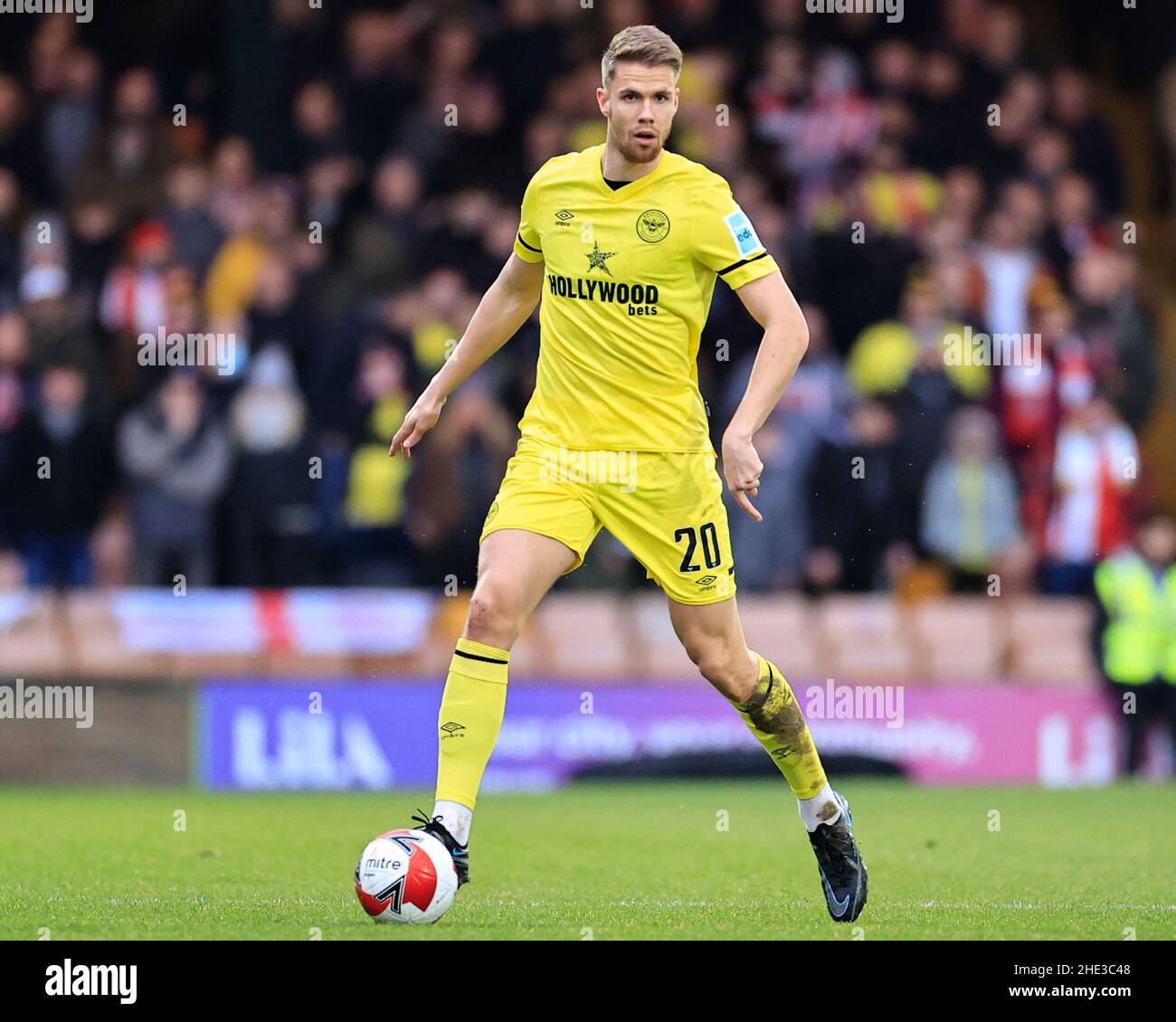 Ajer brentford hi-res stock photography and images - Alamy