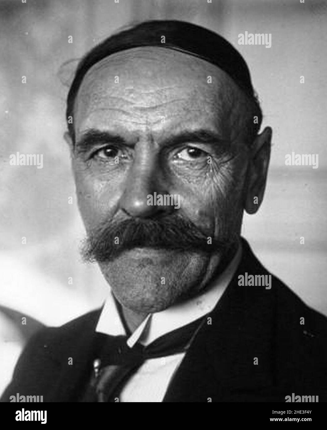 Roy henri hi-res stock photography and images - Alamy