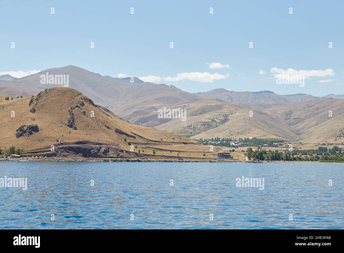 A view of the stunning Lake Van, the largest lake in Turkey Stock Photo ...