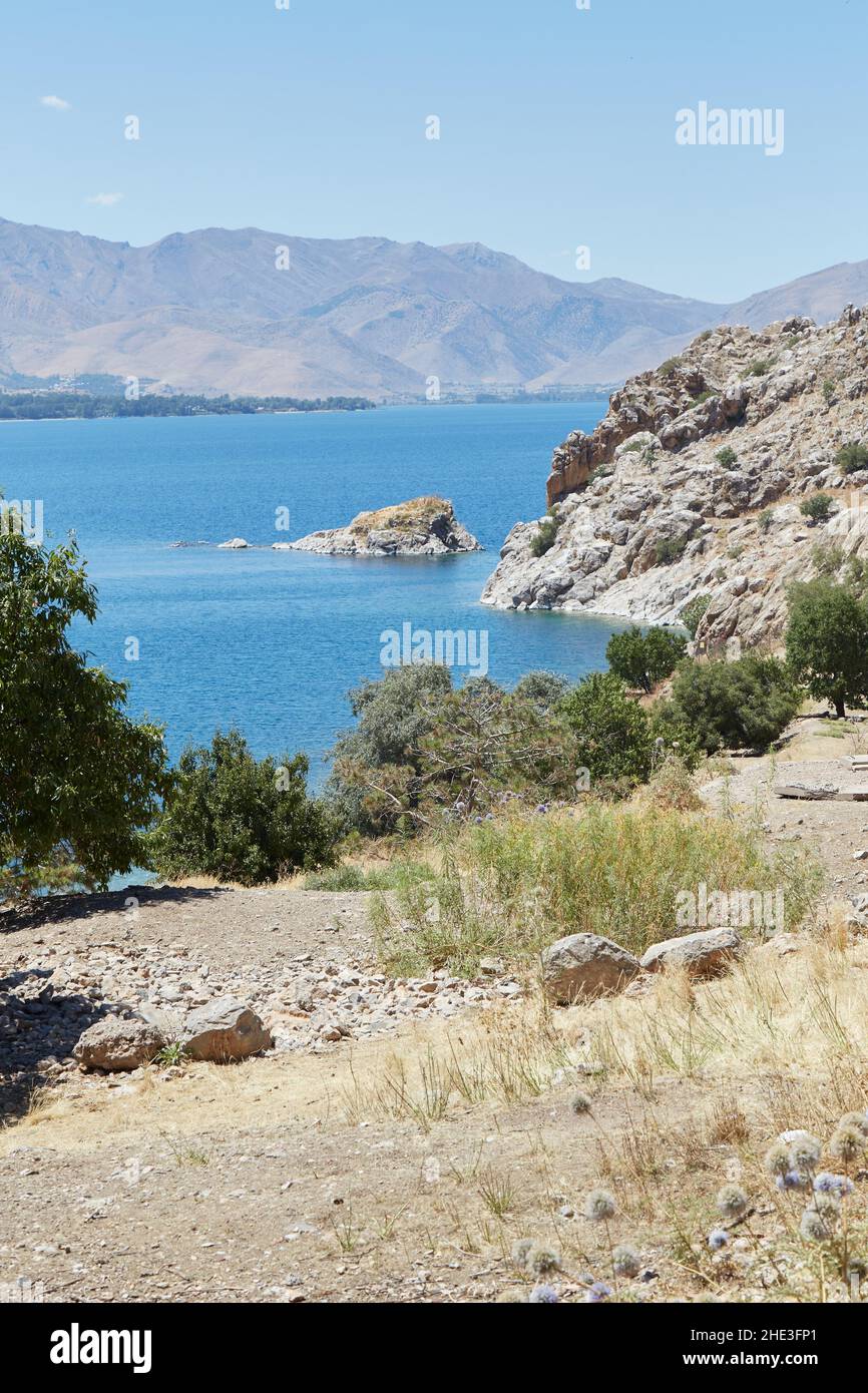 A view of the stunning Lake Van, the largest lake in Turkey Stock Photo ...