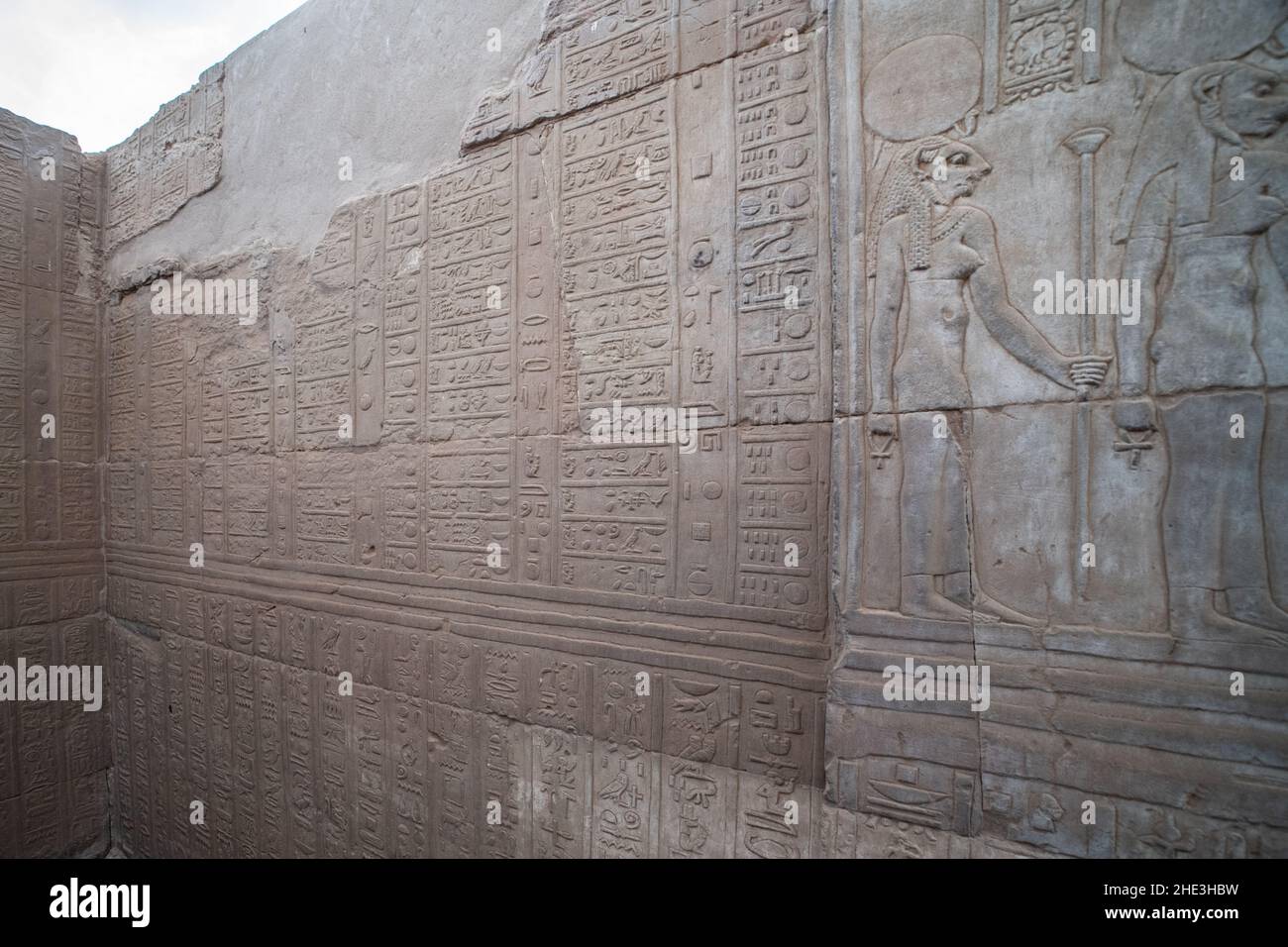 Egyptian calendar temple hi-res stock photography and images - Alamy