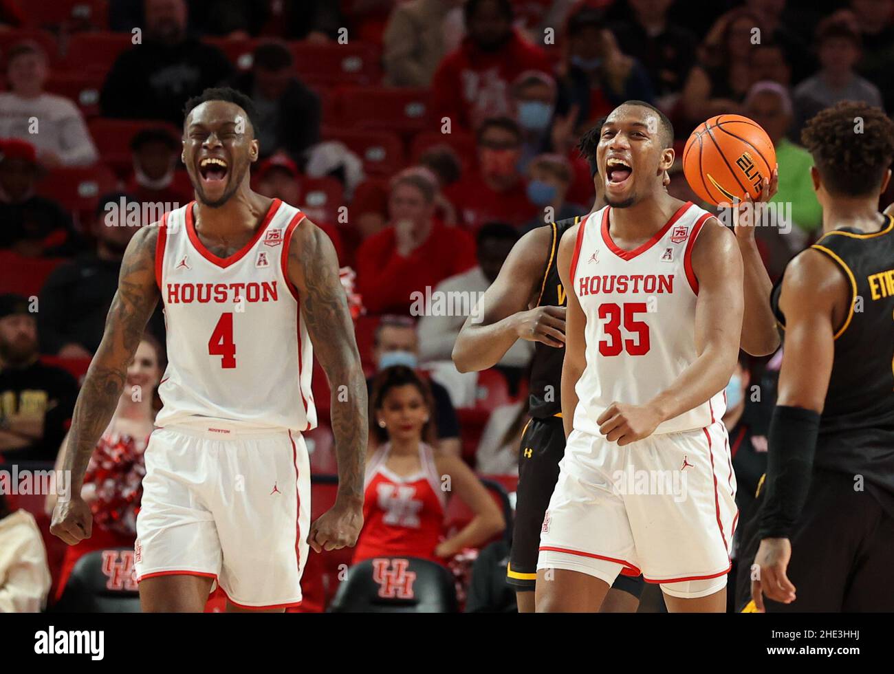 January 8, 2022: Houston Cougars guard Taze Moore (4) and forward ...